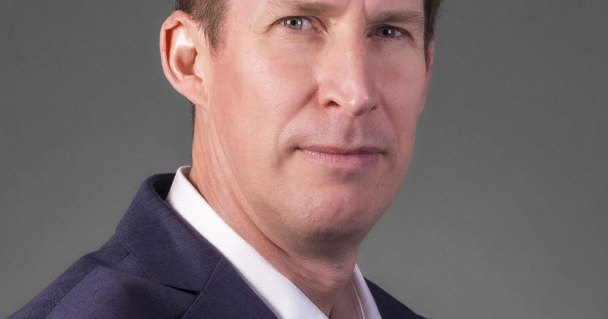 Rob Mosley | Leadership | About us | Multiplex