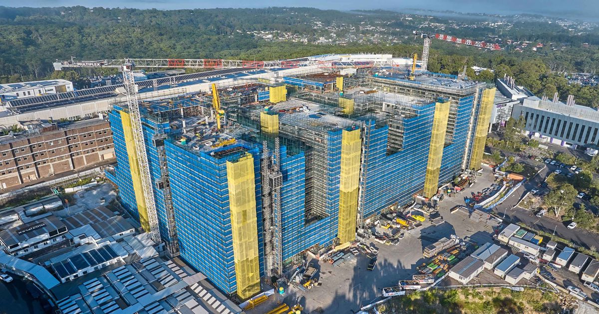Multiplex tops out $835 million hospital in Hunter Region | News ...