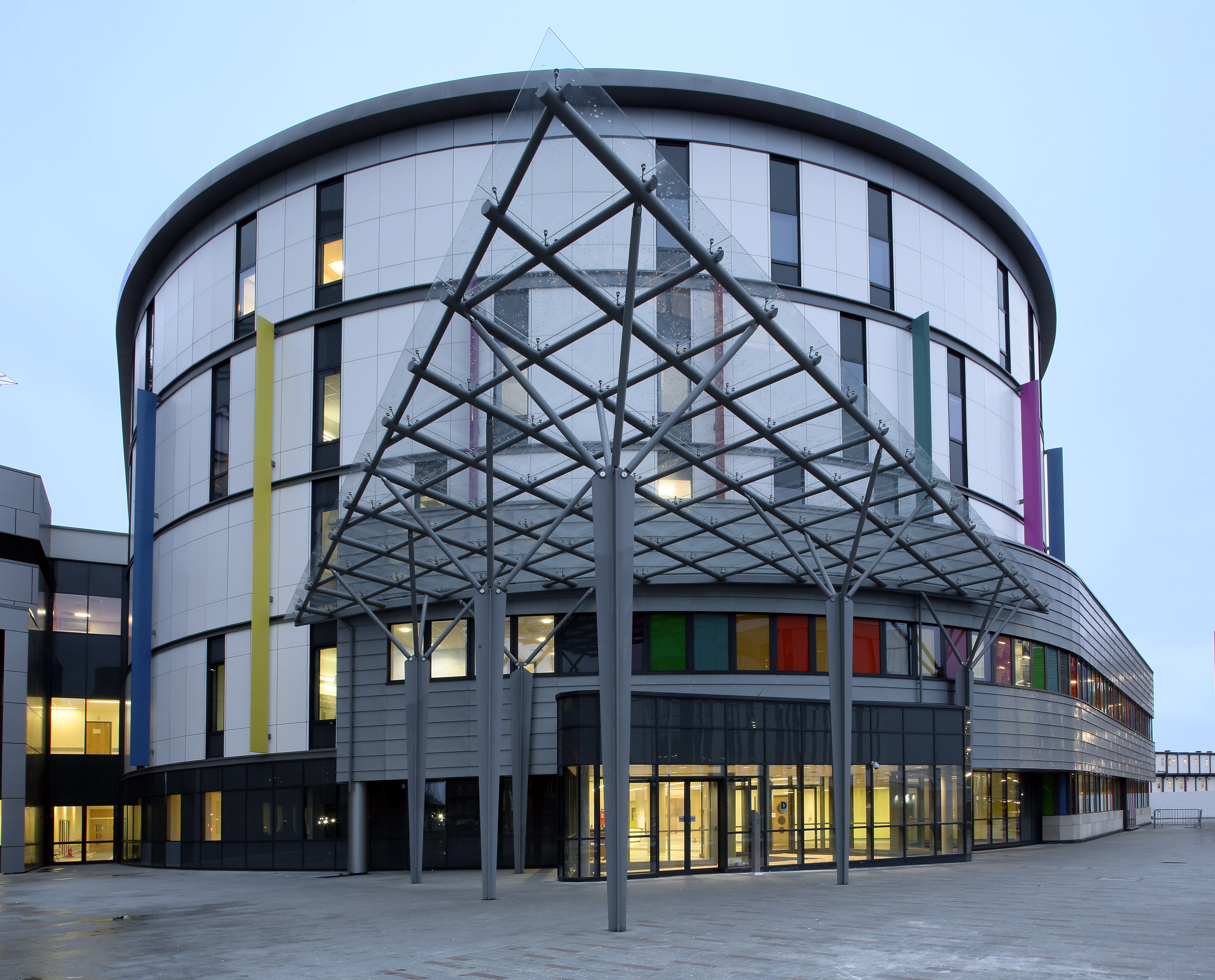 The Queen Elizabeth University Hospital & The Royal Hospital for ...